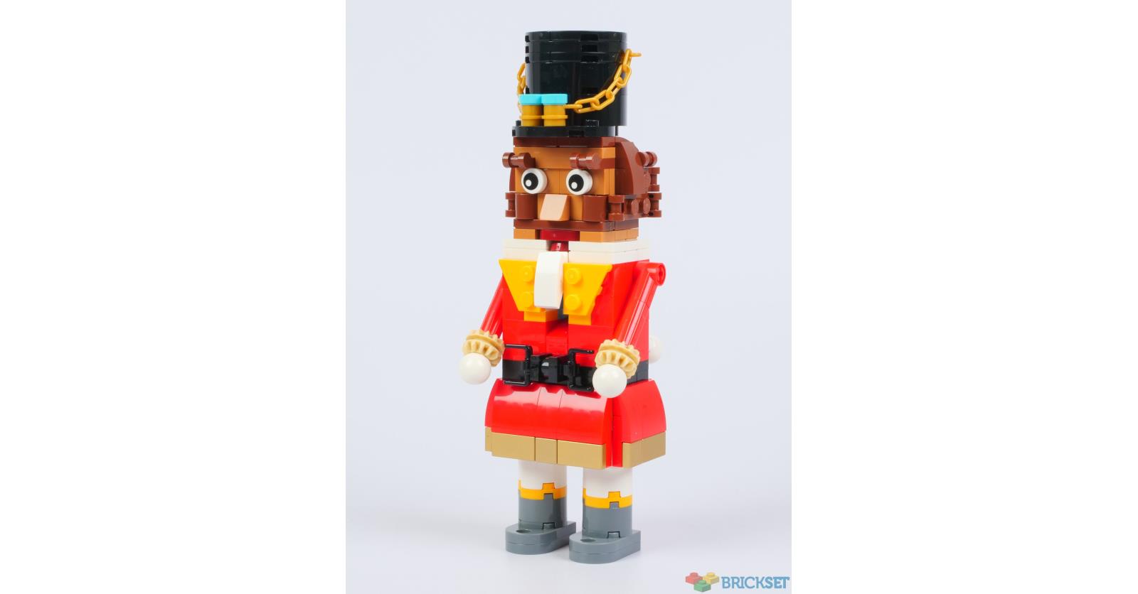LEGO Seasonal 40640 Nutcracker review | Brickset