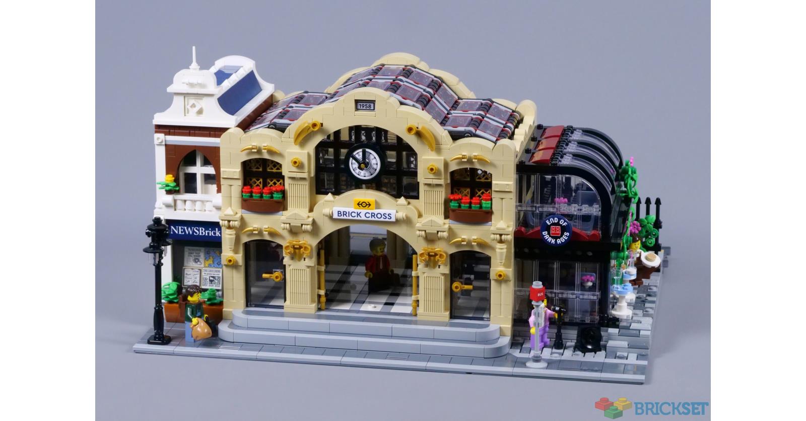 LEGO BrickLink 910034 Brick Cross Train Station review | Brickset