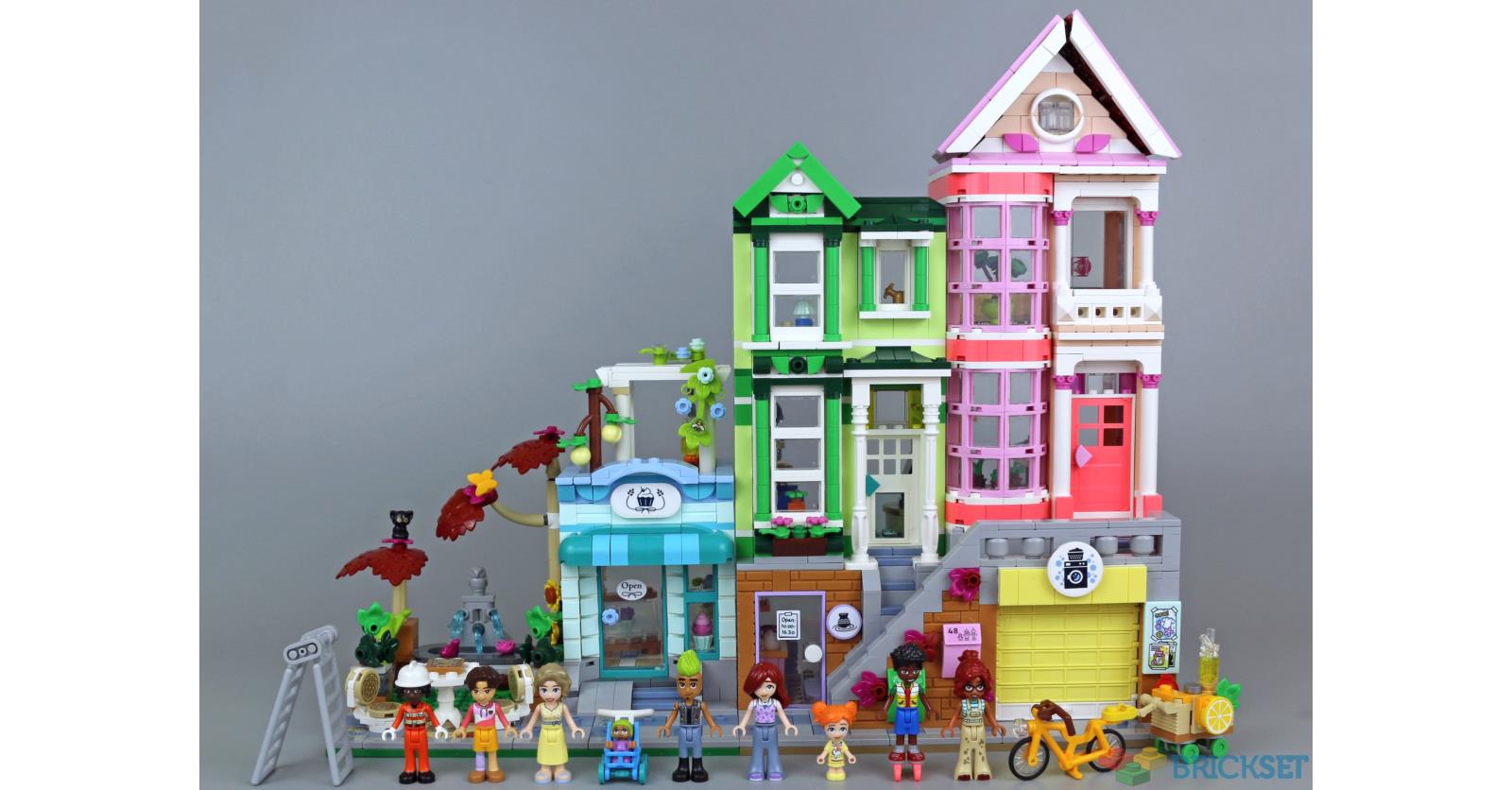 LEGO Friends 42670 Heartlake City Apartments and Stores review | Brickset