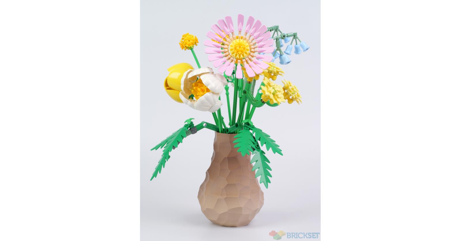 LEGO Botanicals 10347 Petite Sunny Bouquet review | Brickset