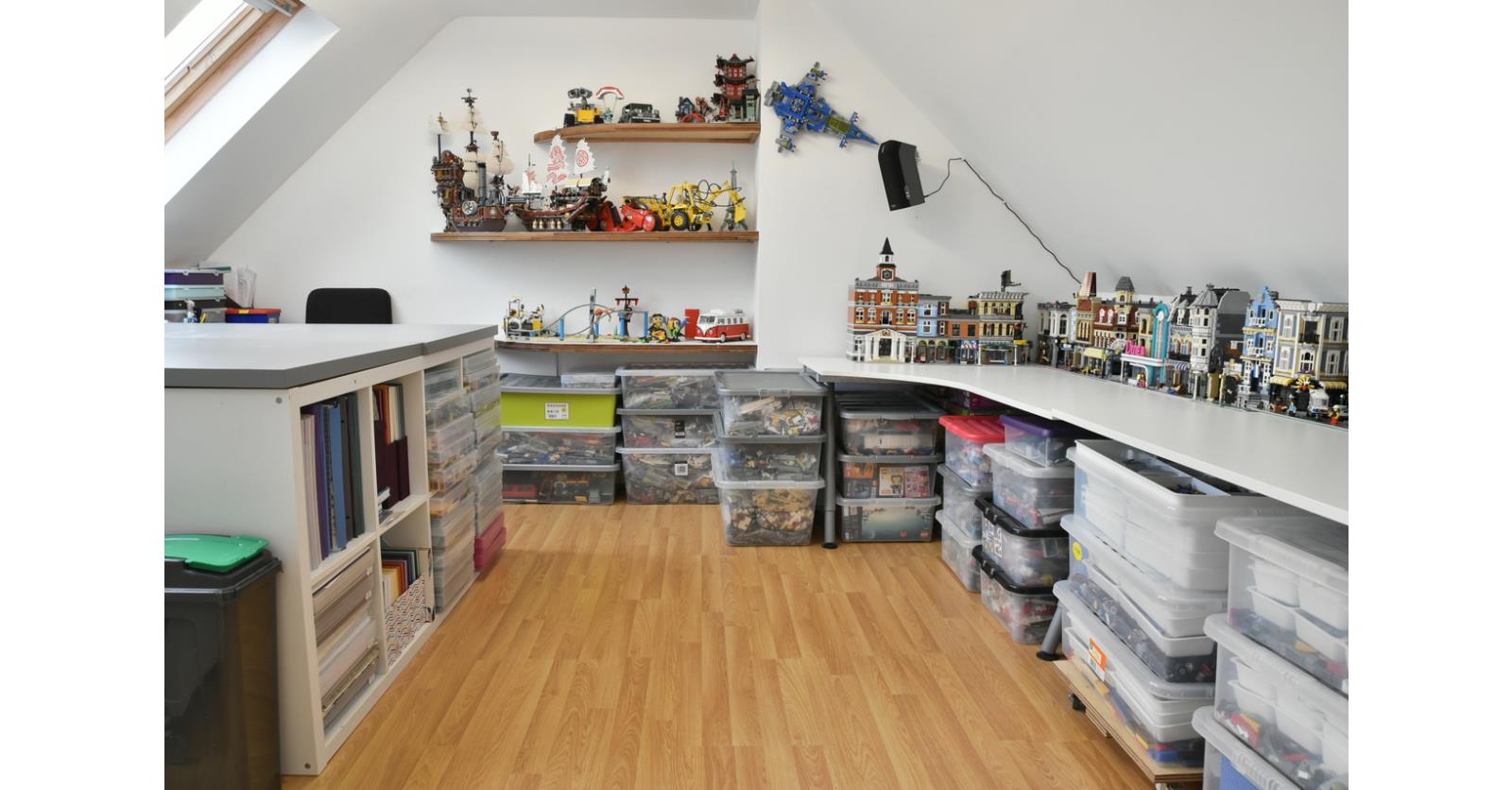 Storage solutions: Alexs1979 | Brickset