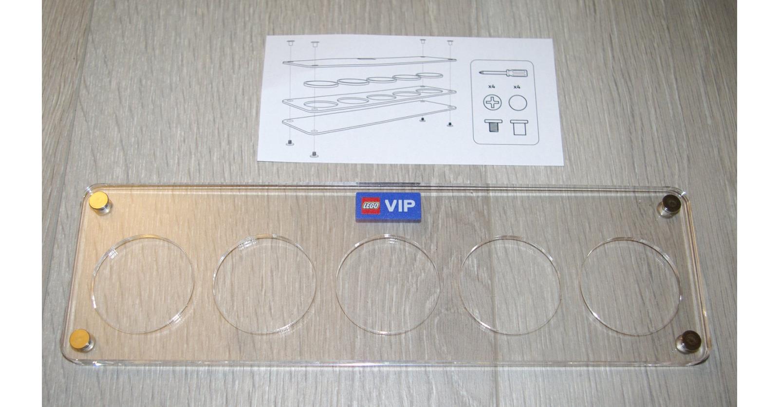 Collectable Coin Display Case review | Brickset