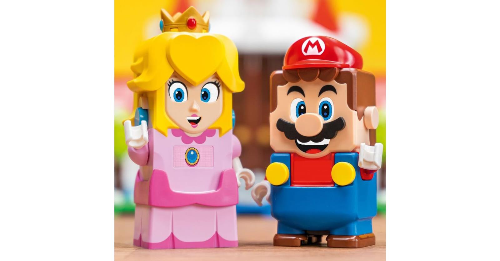 Princess Peach playable character and castle revealed! | Brickset