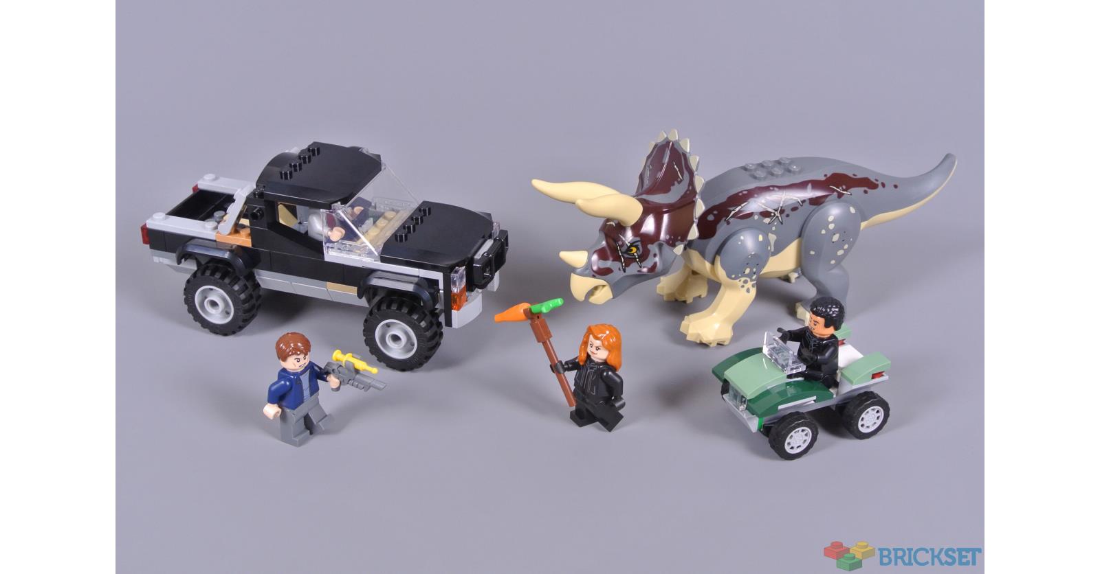 LEGO Jurassic World 76950 Triceratops Pick-up Truck Ambush review ...
