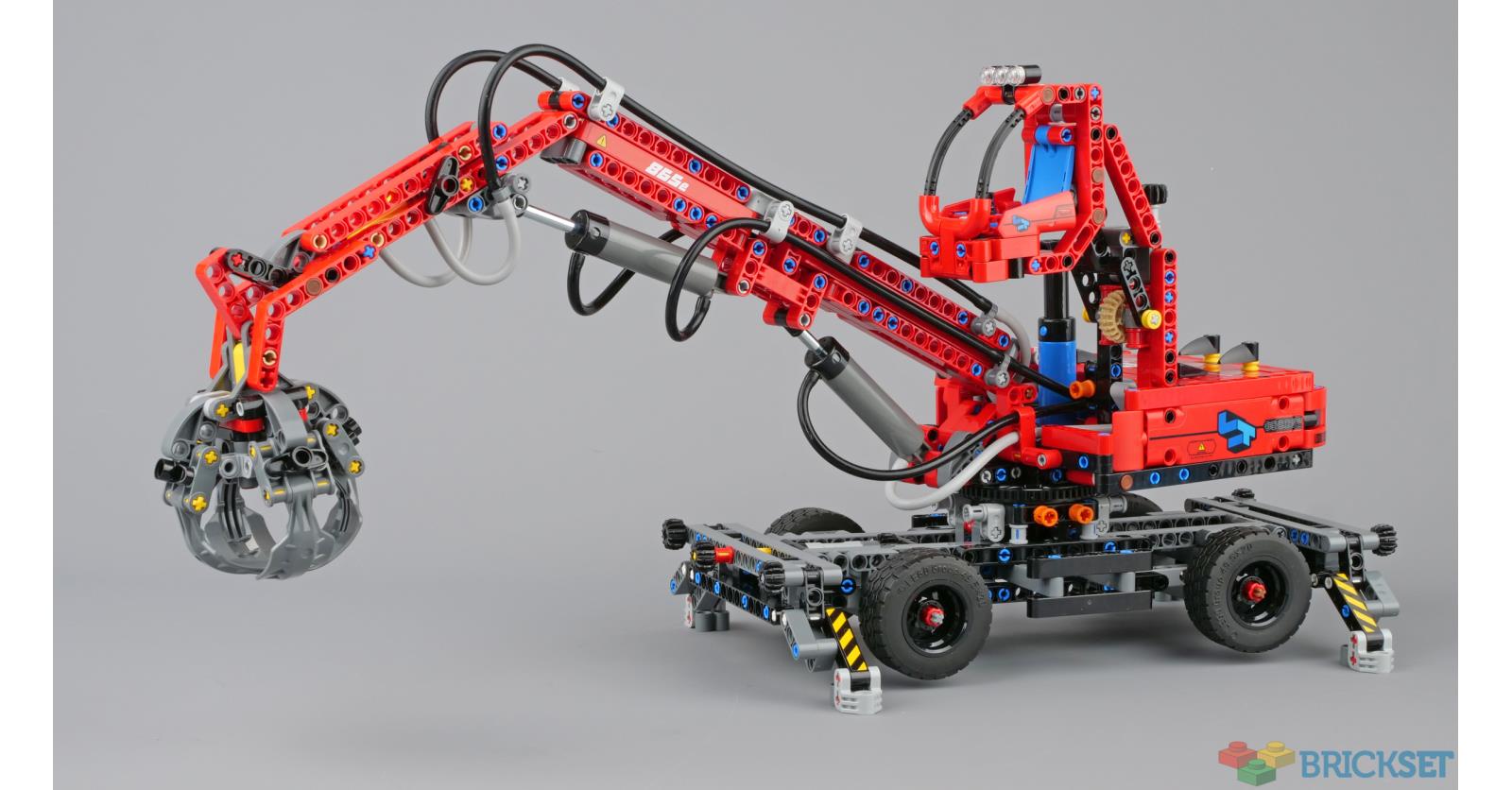 LEGO Technic 42144 Material Handler review | Brickset