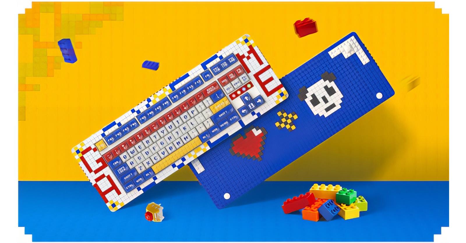LEGO MelGeek Pixel brick-compatible keyboard review | Brickset