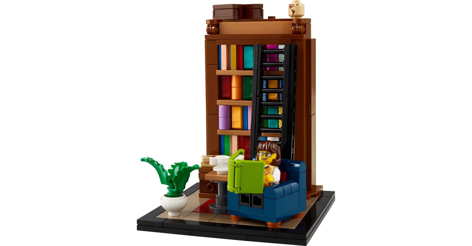 40698 Books Are My Passion available now | Brickset