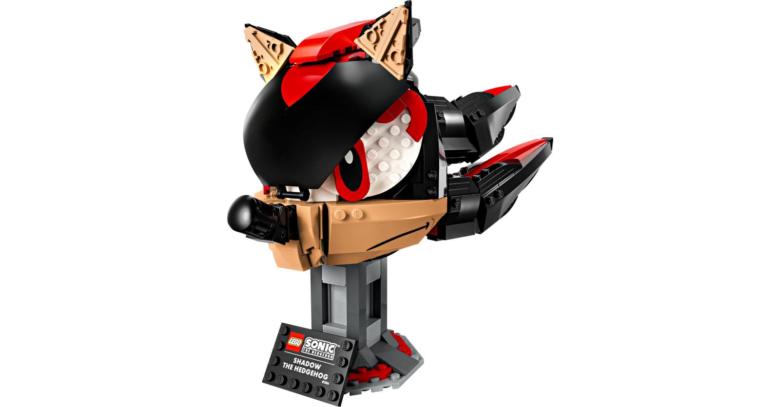 Shadow bust revealed | Brickset