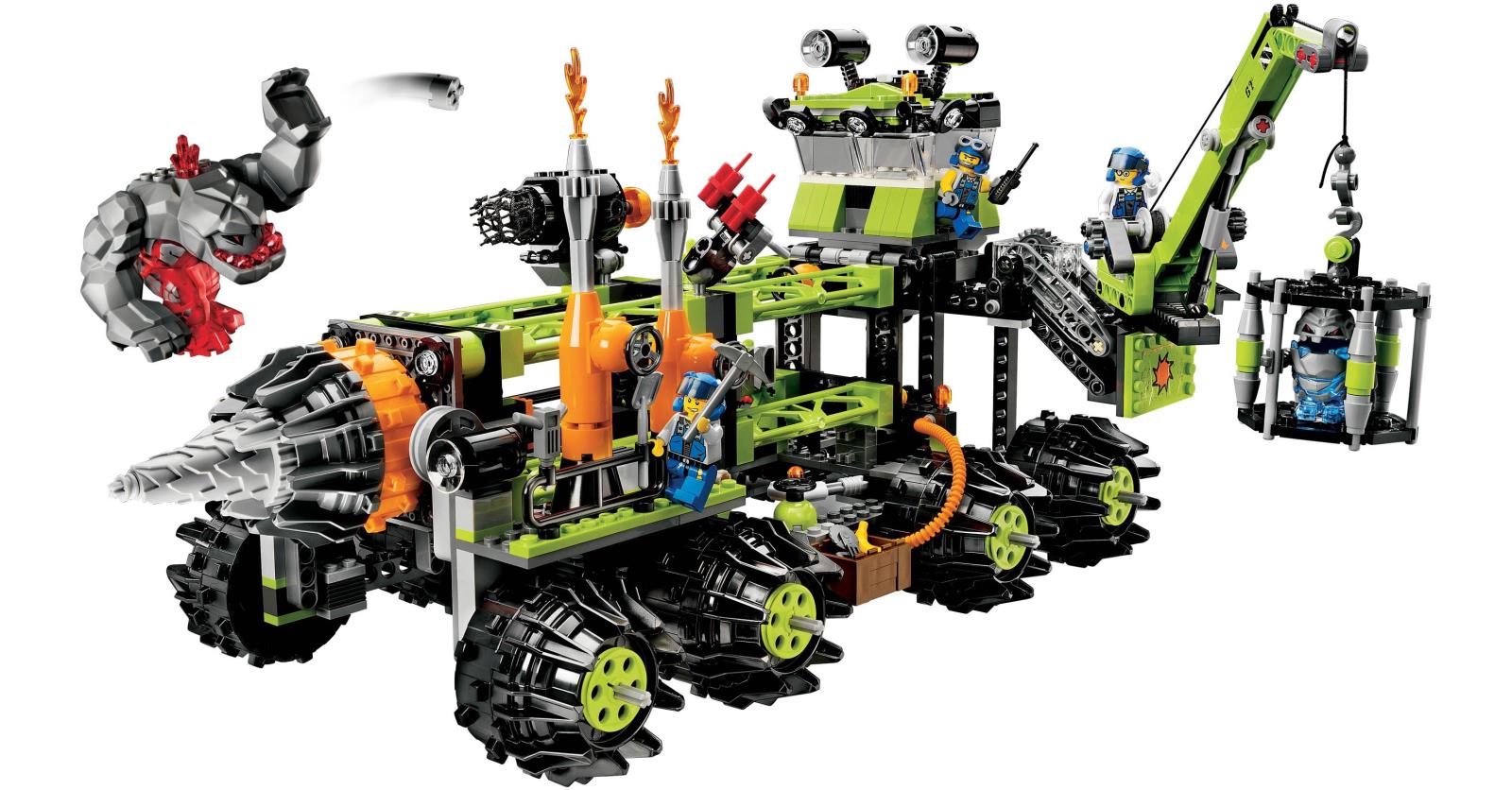 Random set of the day: Titanium Command Rig | Brickset